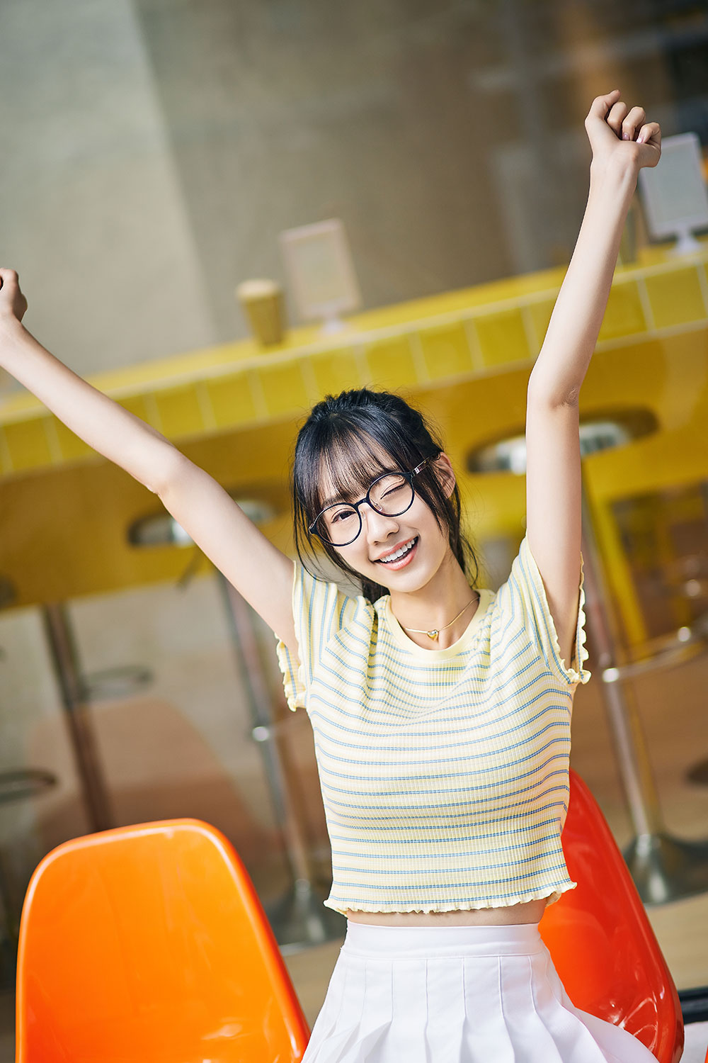 台灣設計師聯名 _KINGJUN系列｜他是蠢兔 圓框眼鏡 ｜霧黑/透紅|台灣設計師聯名系列-EYESmart寶島眼鏡