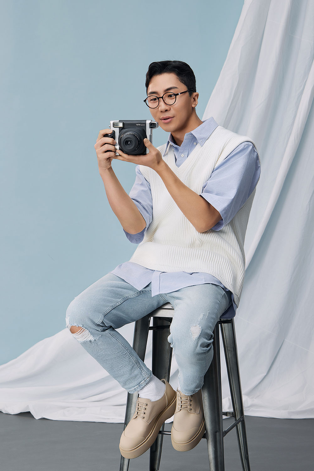 台灣設計師聯名 _KINGJUN系列｜他是蠢兔 圓框眼鏡 ｜霧黑/透紅|台灣設計師聯名系列-EYESmart寶島眼鏡