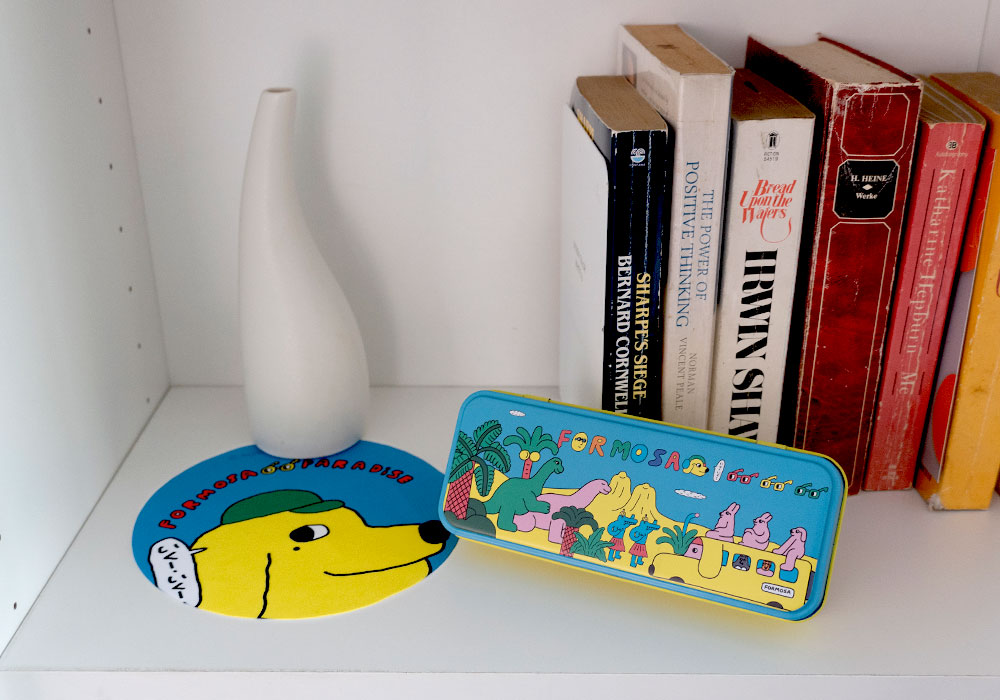 台灣設計師聯名 _小高潮色計事務所系列｜經典Logo 撞色 圓框眼鏡 ｜狂潮黑|台灣設計師聯名系列-EYESmart寶島眼鏡